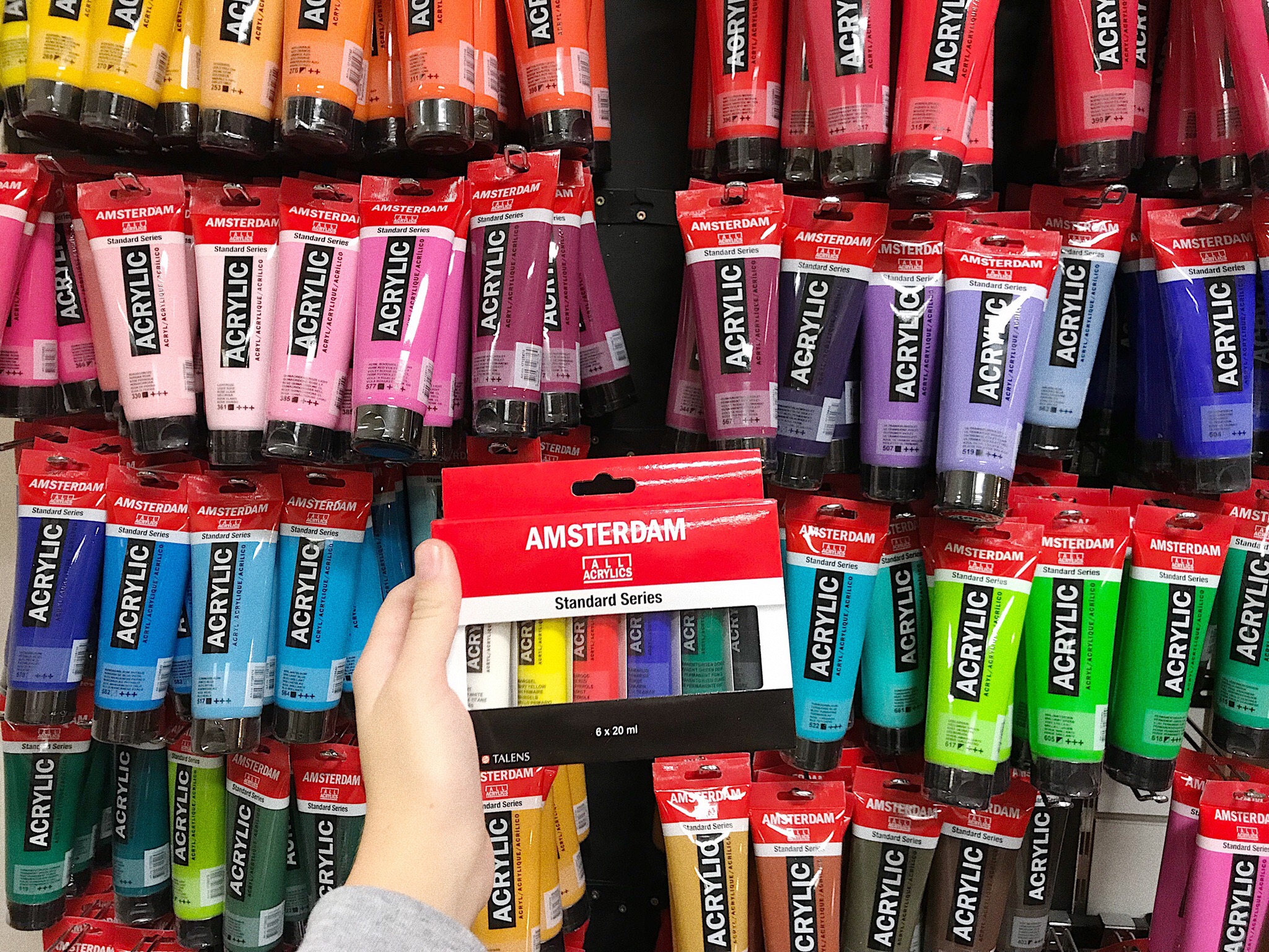 Akryl Amsterdam - Draw Planet - výtvarné ateliéry